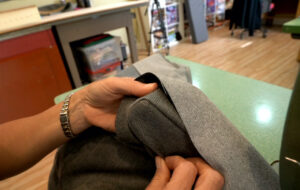 How To Sew A Box Cushion Cover - noelle o designs